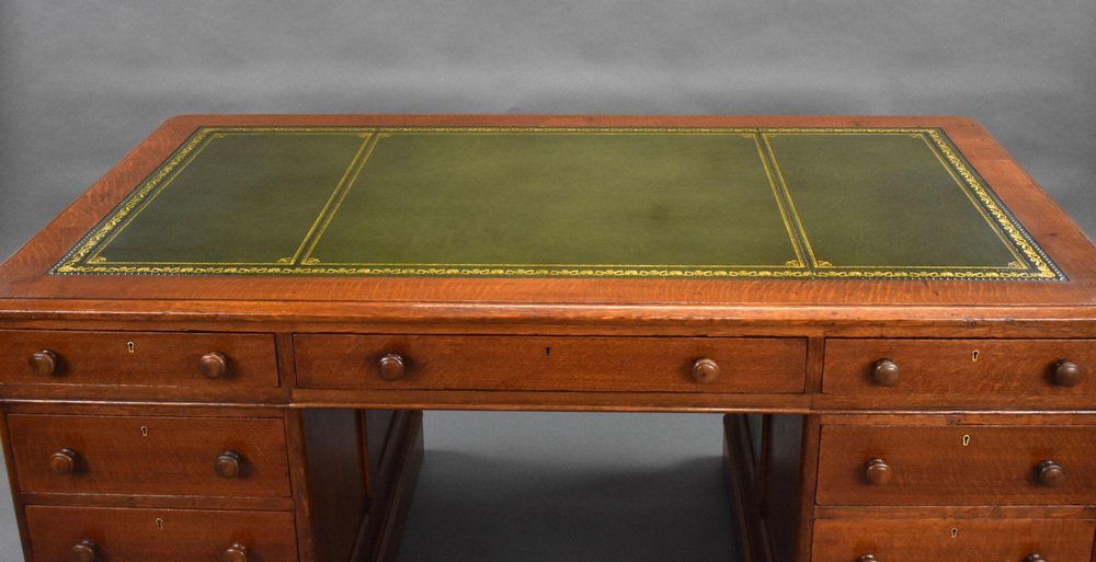 Victorian Oak Partners Desk, 1880s for sale at Pamono