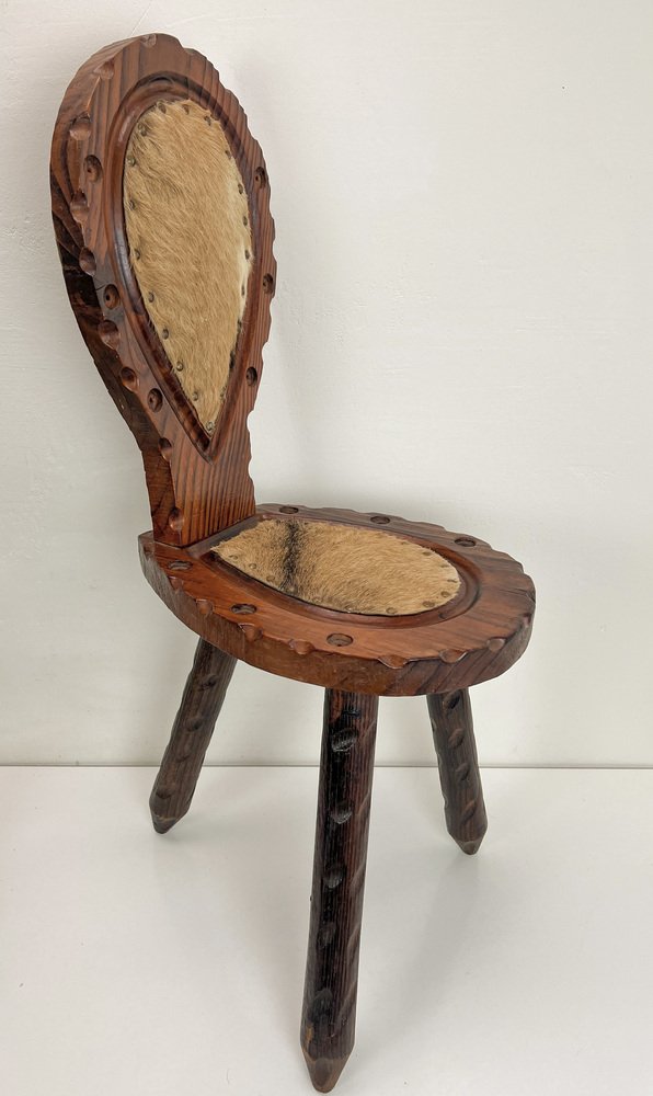 Spanish Brutalist Tripod Birthing Chair with Goat Skin, 1960s for sale ...