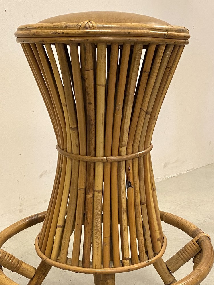 Bambus Hocker, 1970er, 2er Set bei Pamono kaufen