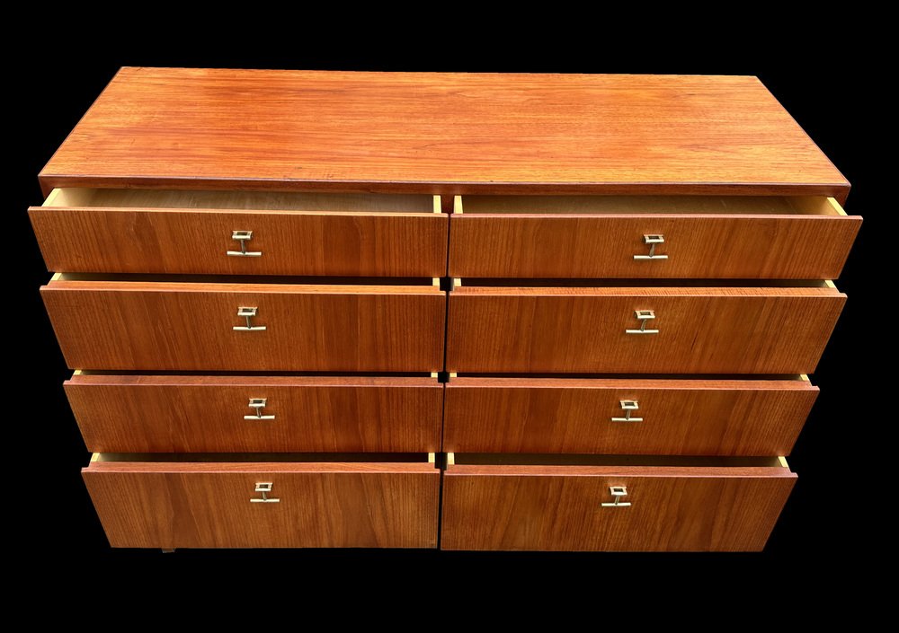 Chest of 8 Drawers in Teak by Borge Mogensen for sale at Pamono