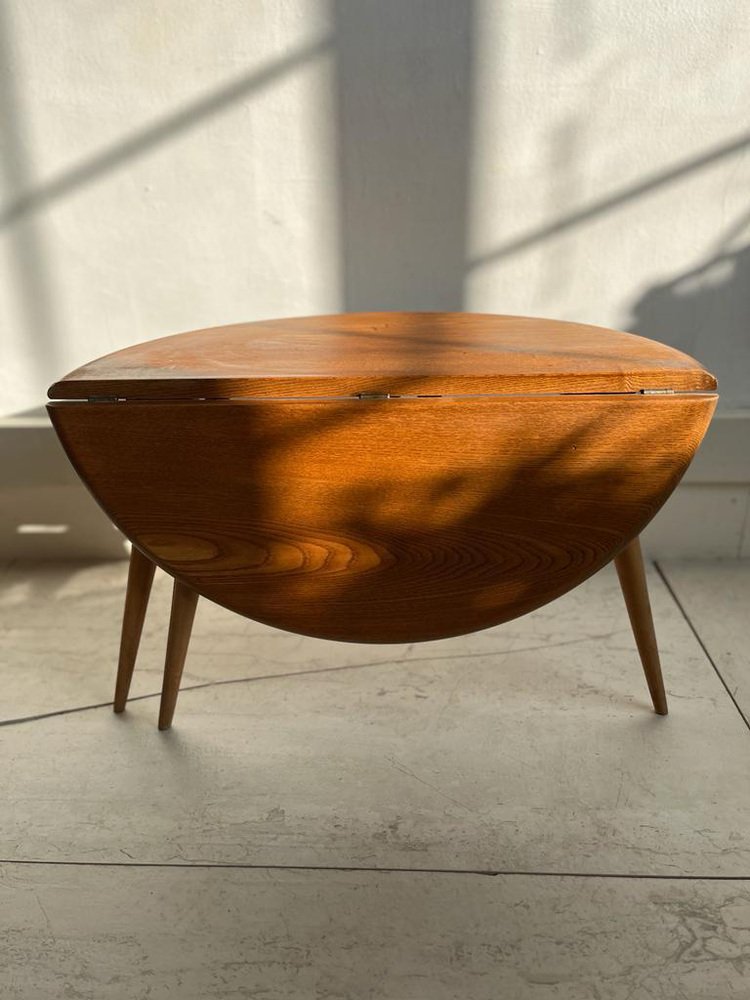 Drop Leaf Blonde Coffee Table from Ercol for sale at Pamono