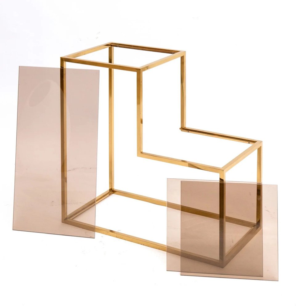 Table in Brass and Smoked Glass, 1960s for sale at Pamono