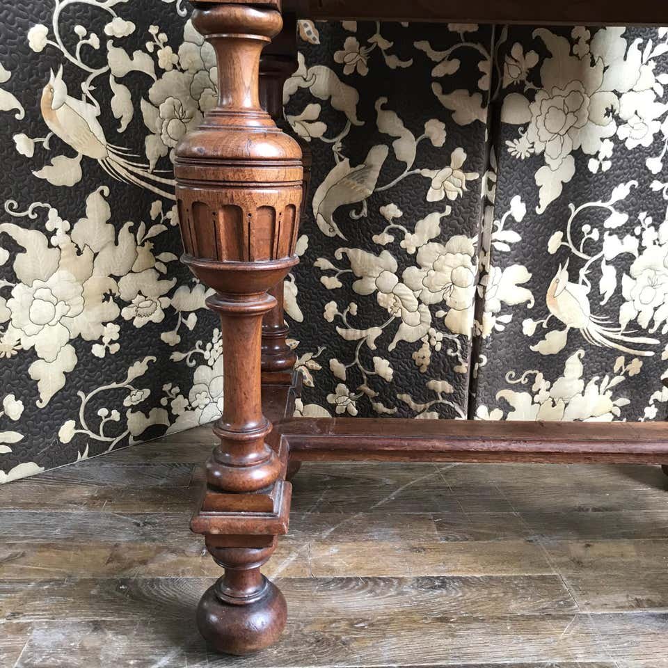 19th Century Louis XIV Desk for sale at Pamono