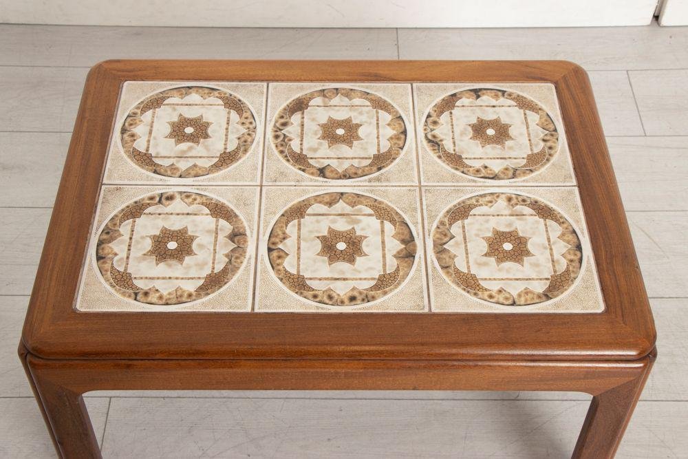 Mid-Century Tile Topped Coffee Table from G-Plan for sale at Pamono