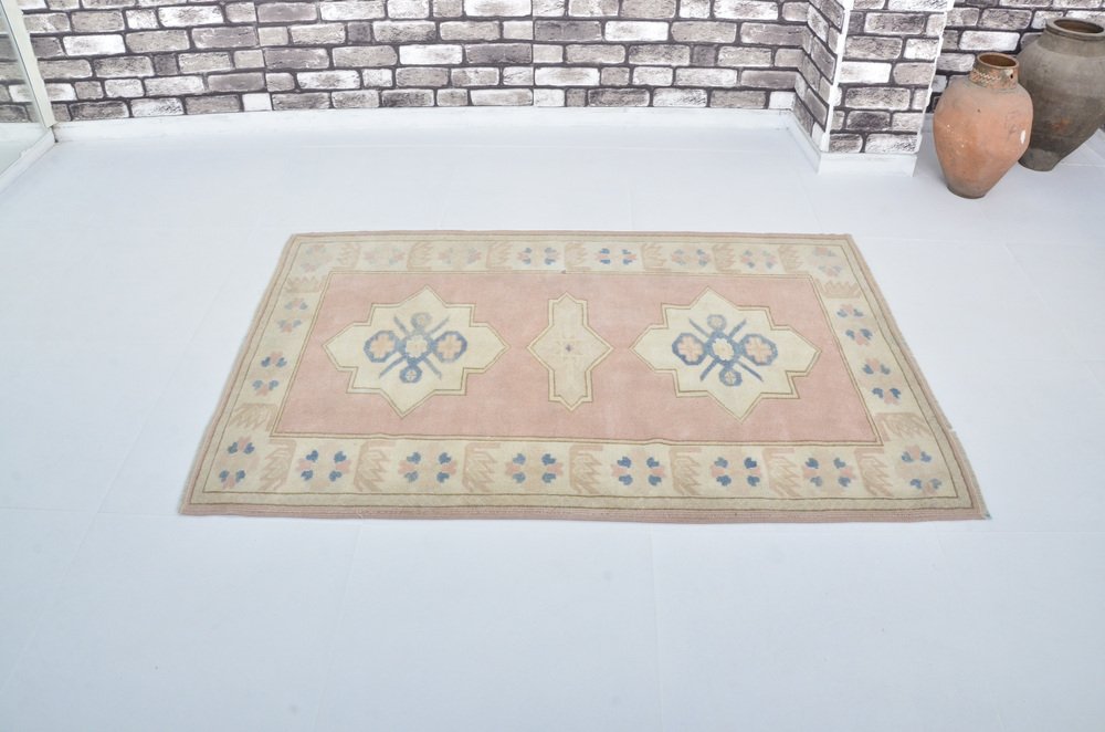 Modern Handmade Faded Pink & Beige Rug for sale at Pamono