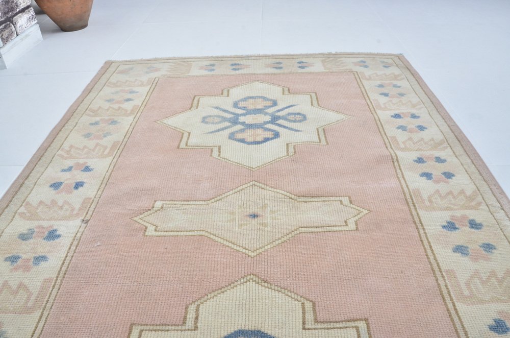 Modern Handmade Faded Pink & Beige Rug for sale at Pamono