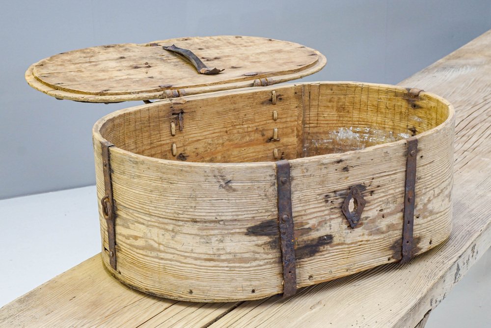 Metal Bound Box, 1840s for sale at Pamono