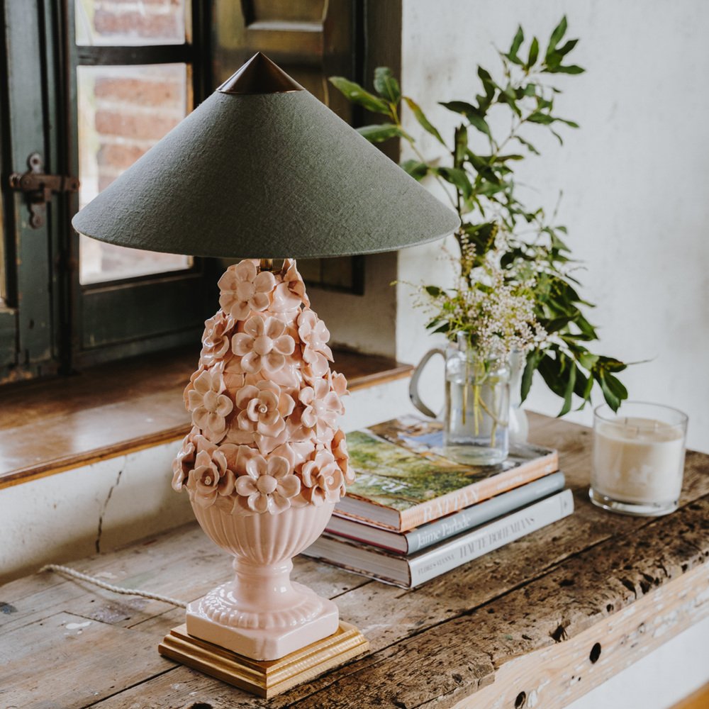 Manises Flora Lamp by Can Betelgeuse Studio for sale at Pamono