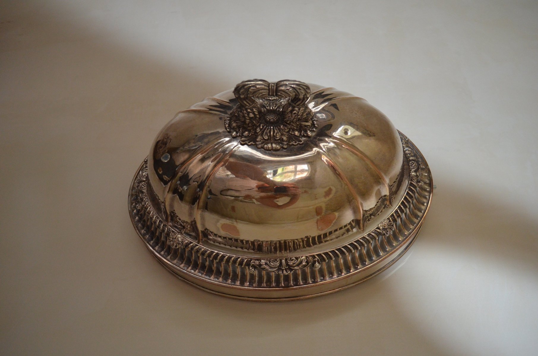 Antique French Silver-Plated Cloche for sale at Pamono