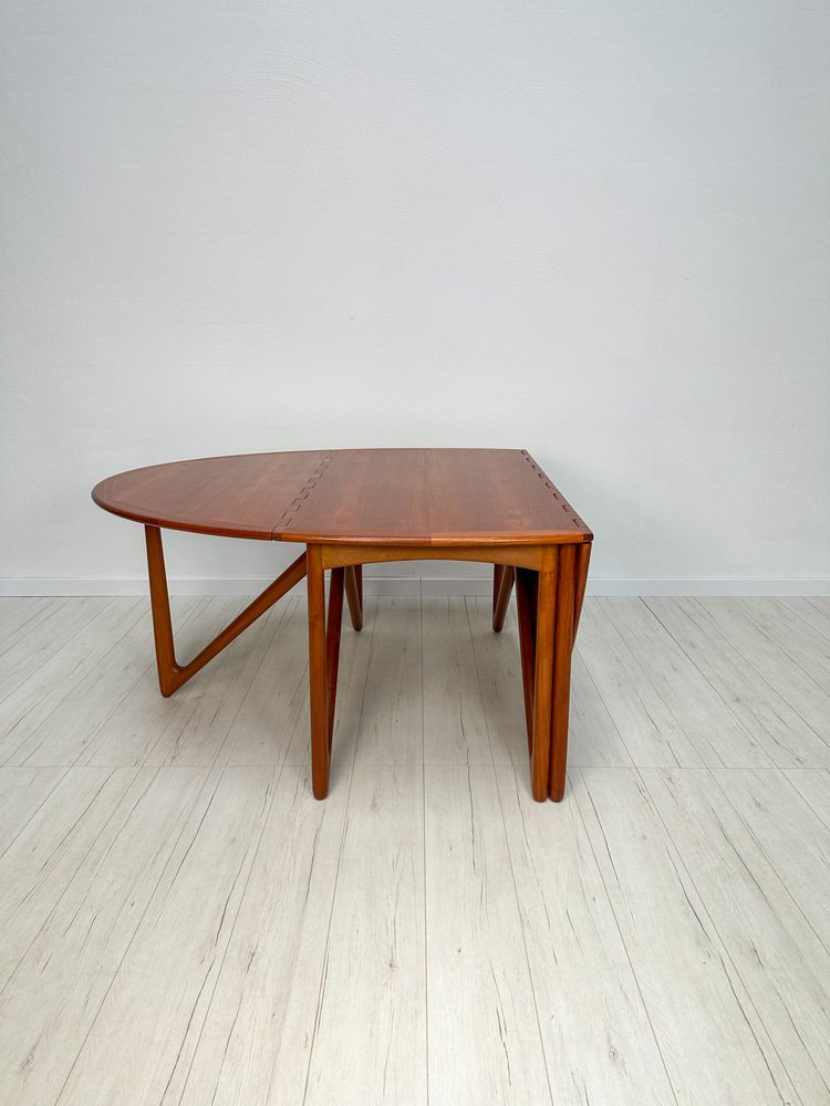 Iconic Vintage Gate-Leg Danish Teak Dining Table attributed to Niels ...