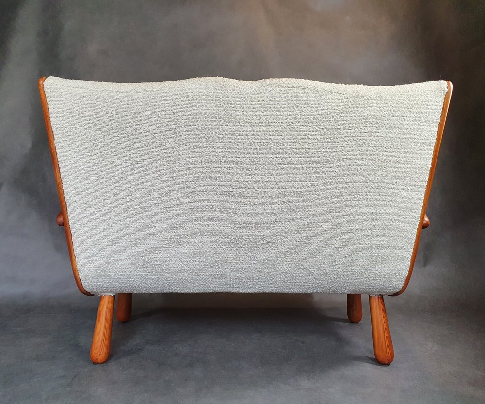Mid-Century Scandinavian 2-Seater Setee in Wood and Bouclé Fabric in ...