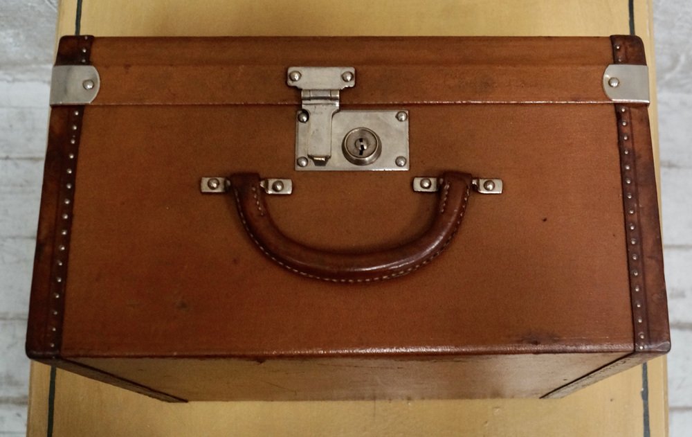 Antique French Hat Box, 1910 for sale at Pamono