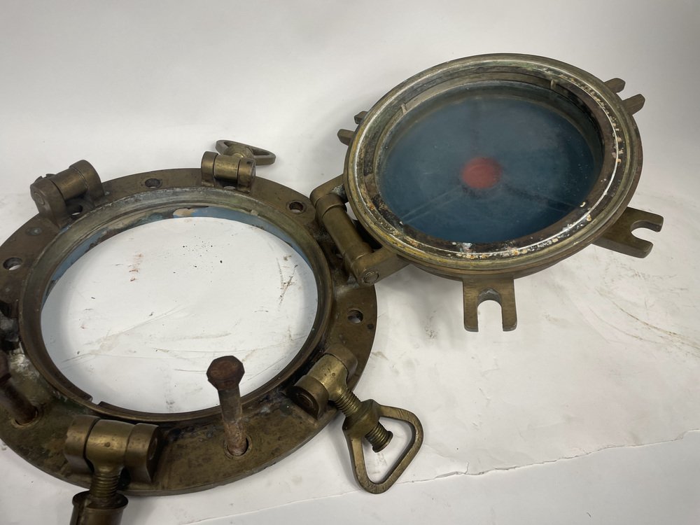 Vintage Ship Porthole in Gilded Bronze, 1930s for sale at Pamono