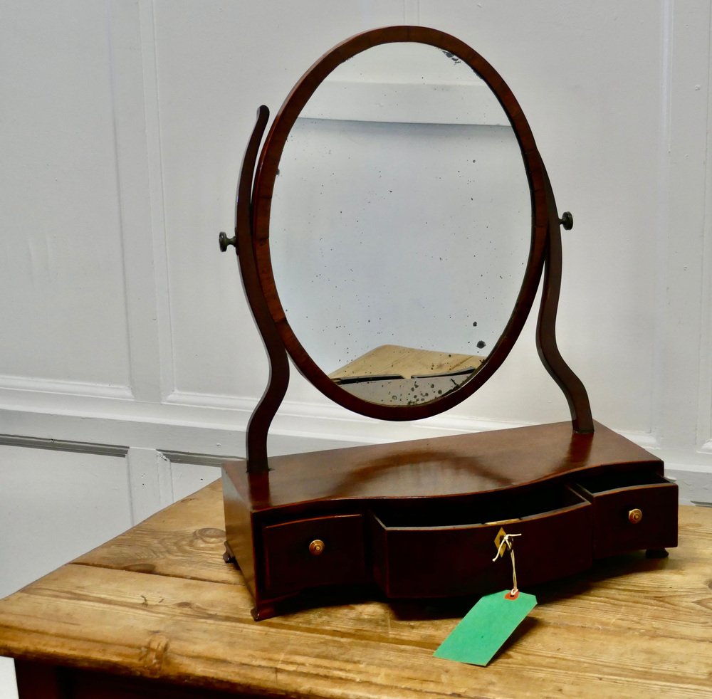 Georgian Mahogany Vanity Mirror, 1800s for sale at Pamono