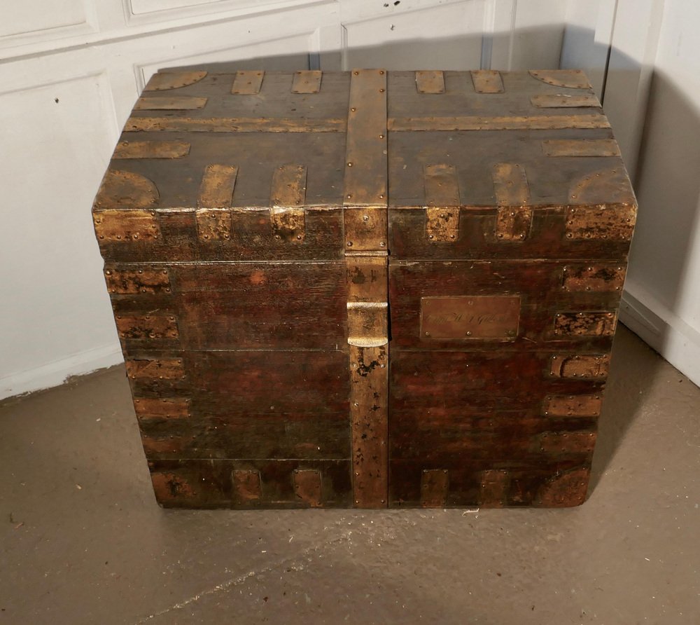 19th Century Travelling Silver Chest from Smith and Nicholson, 1870s ...