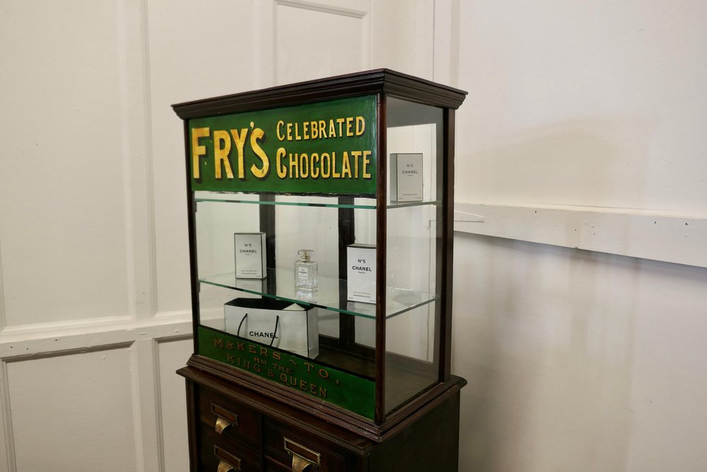 Counter Top Sweet Shop Display Cabinet, 1900s for sale at Pamono