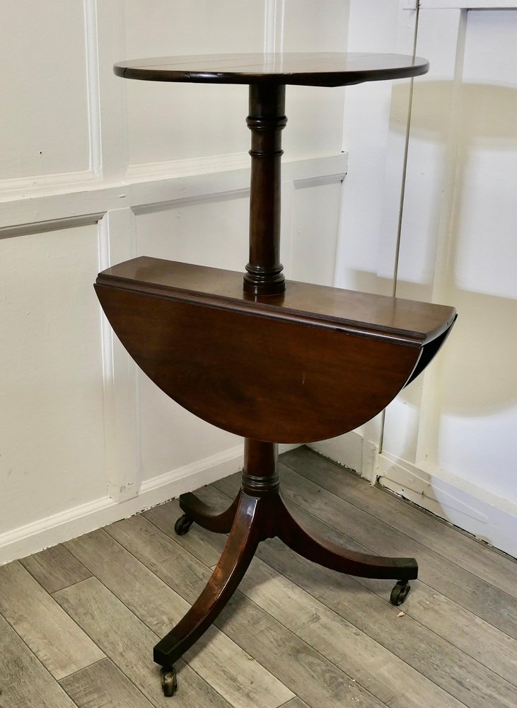 Victorian Walnut Gueridon Cake Stand, 1890s for sale at Pamono
