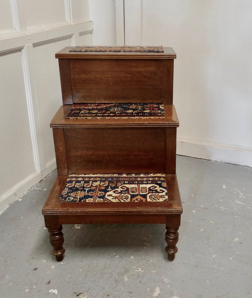 Early Victorian Library Steps on Turned Legs, 1850s for sale at Pamono