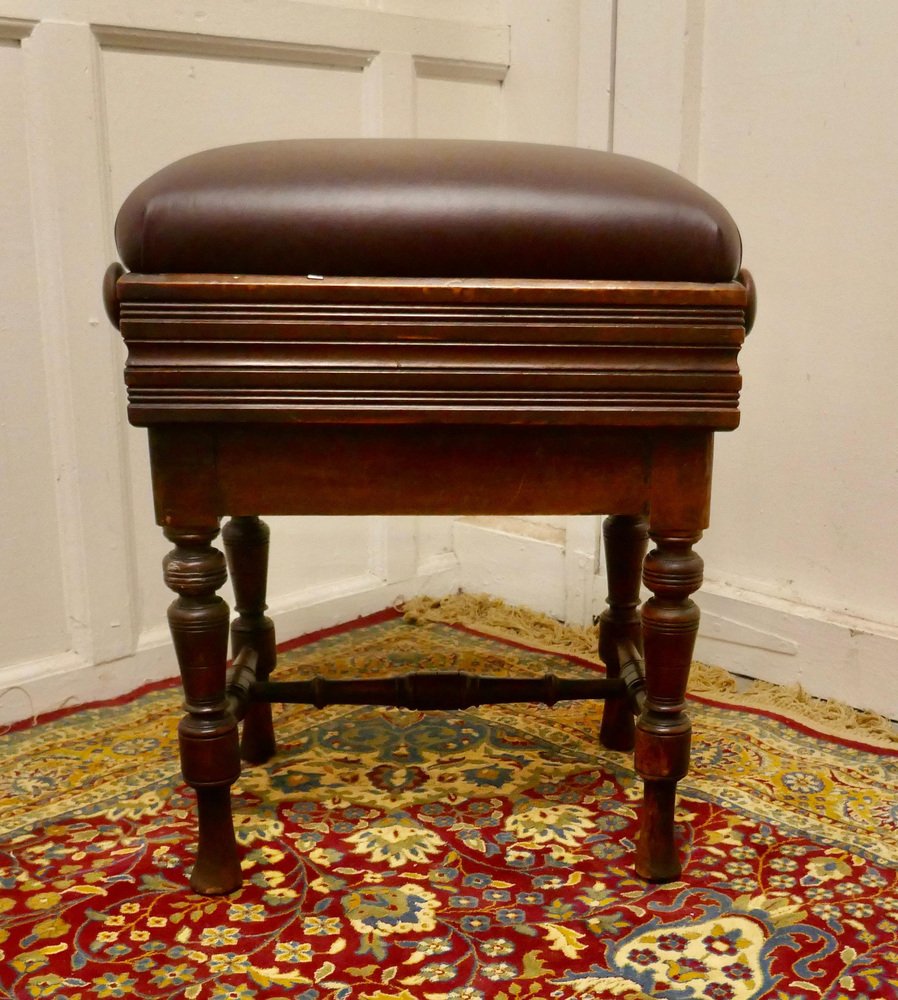 Victorian Leather Rising Piano Stool, 1890s for sale at Pamono