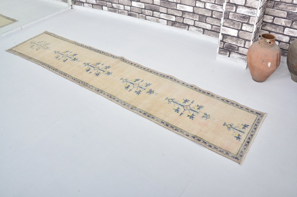 Long Entryway Narrow Runner Rug for sale at Pamono