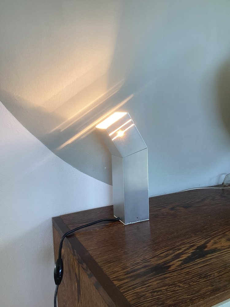 Architecture Model 2047 Glow Worm Table Lamp by Raak Amsterdam, 1970 ...