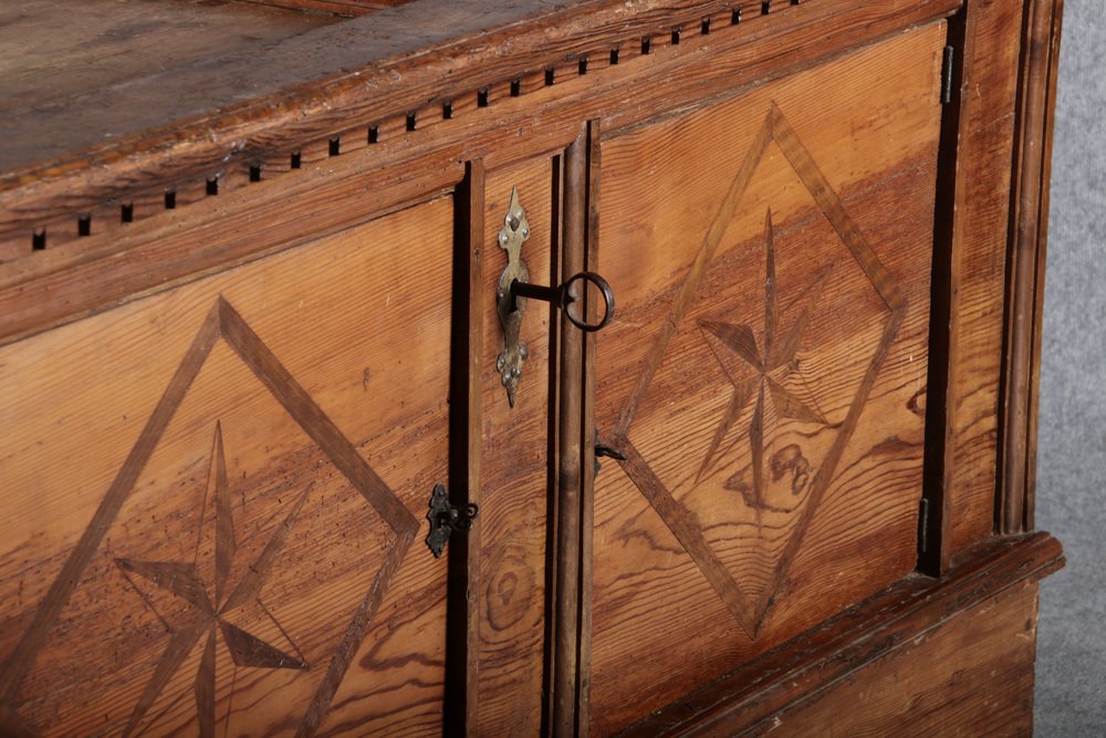 Large Antique Baroque Chest, 1700 for sale at Pamono