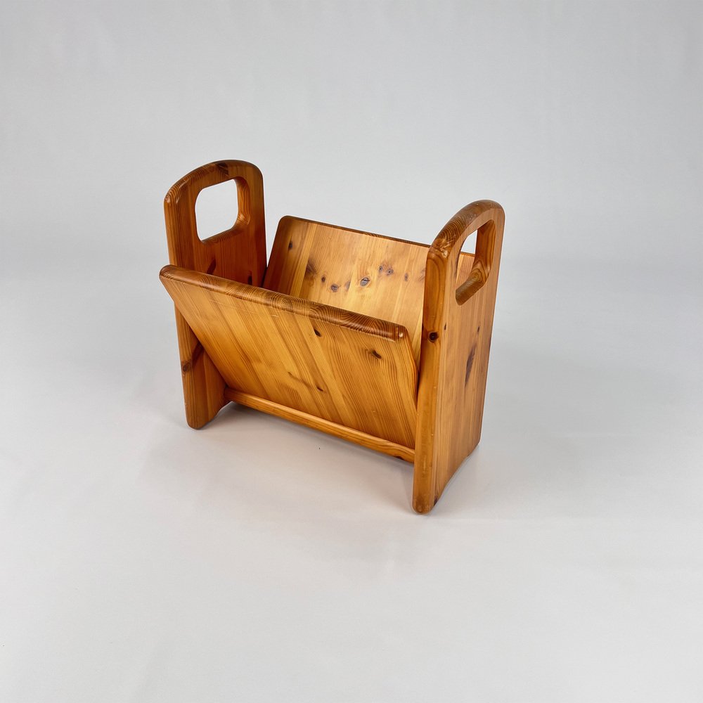 Mid-Century Pinewood Magazine Holder, 1970s for sale at Pamono
