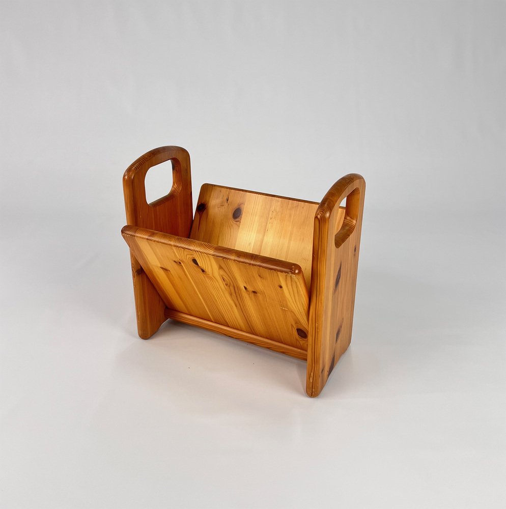 Mid-Century Pinewood Magazine Holder, 1970s for sale at Pamono