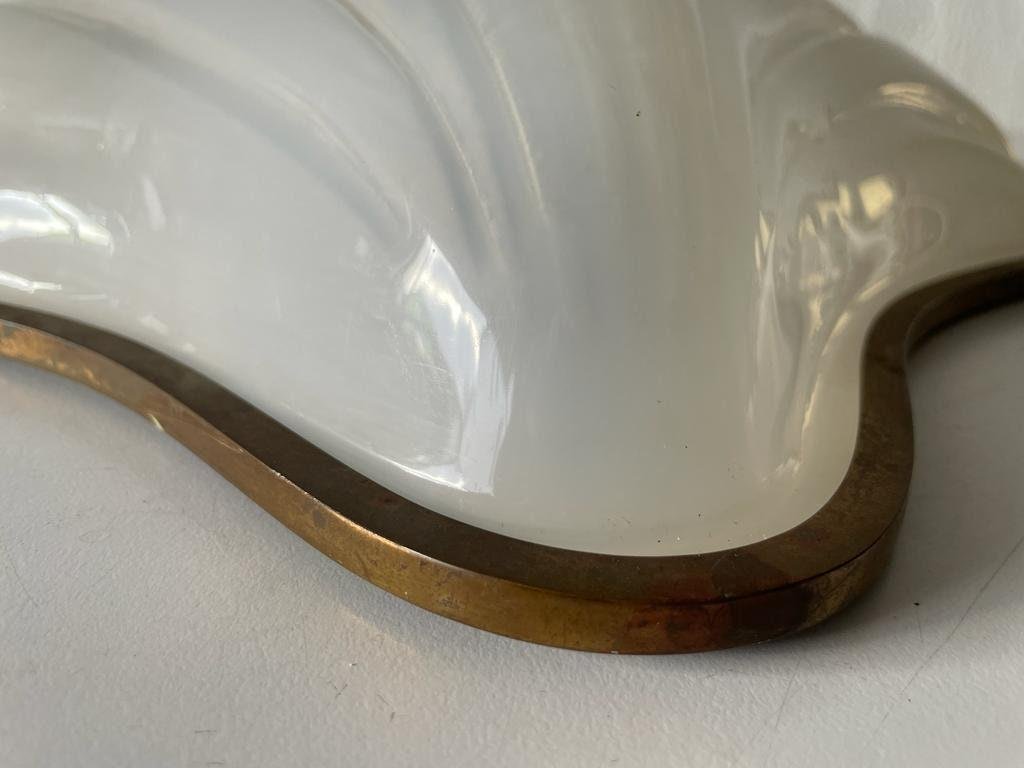 Large Italian Shell Shaped Sconces in White Acrylic Glass, 1950s, Set ...