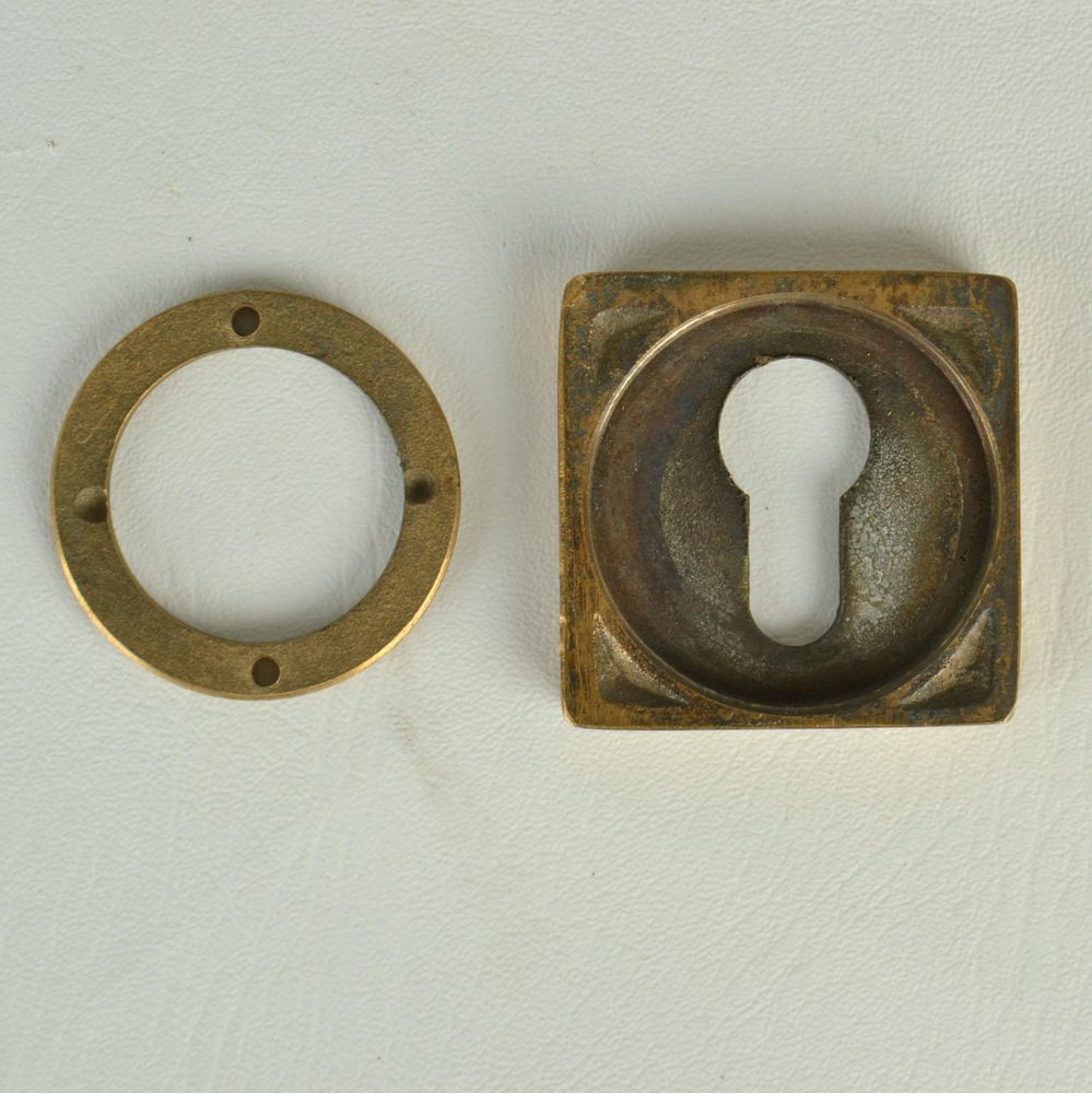 Push Pull Door Handles with Letterbox and Key Fixtures in Bronze Relief ...