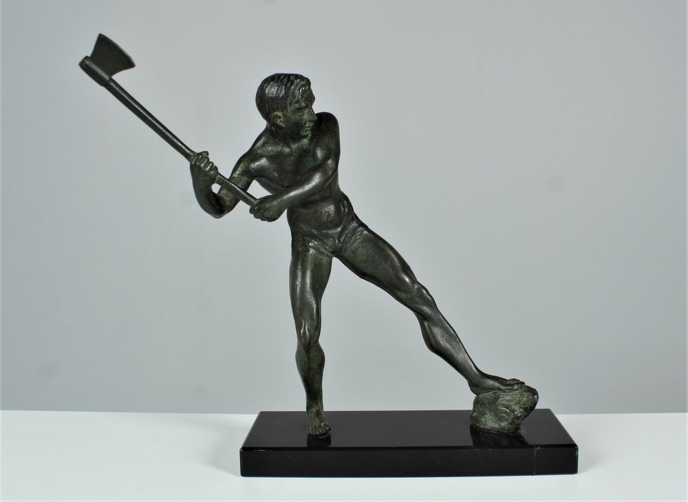 Early 20th Century Bronze of Woodsman with Axe, 1920s for sale at Pamono