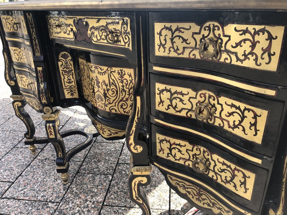 French Baroque Desk with Brass Inserts, 1920s for sale at Pamono