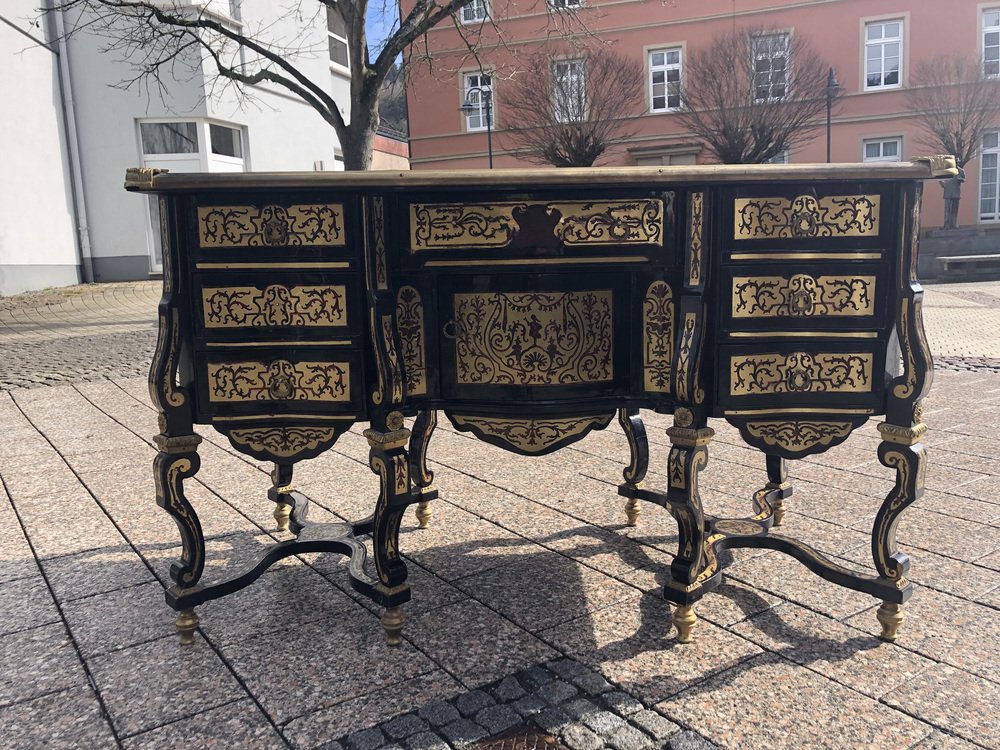 French Baroque Desk with Brass Inserts, 1920s for sale at Pamono