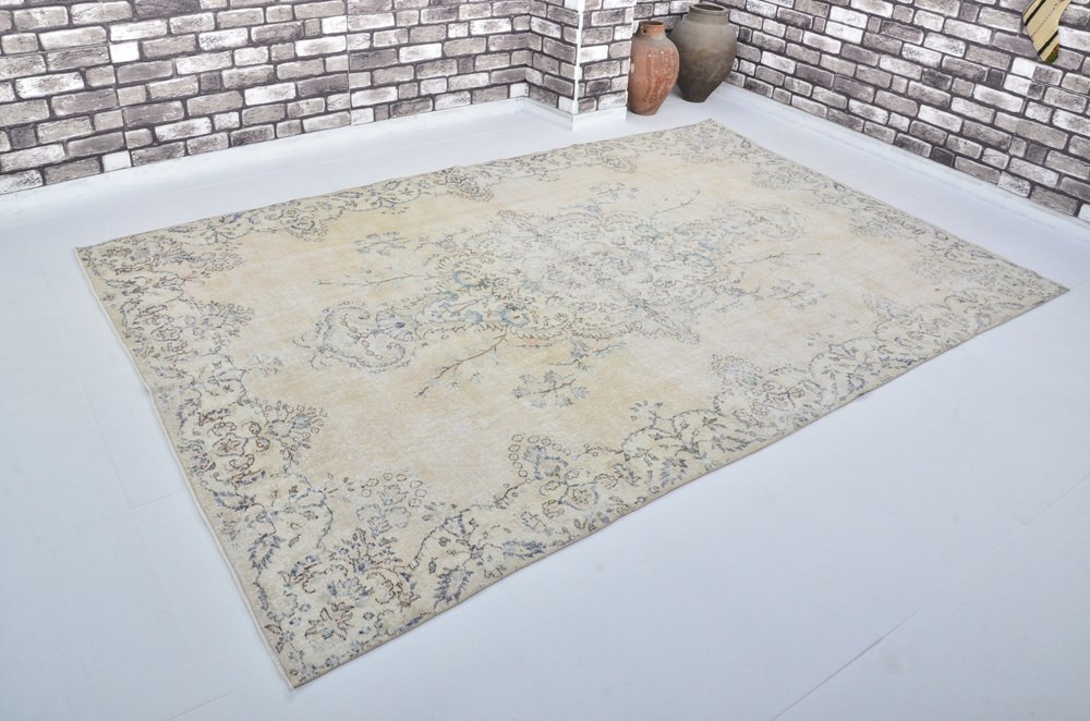 Handgefertigter Mid-Century Modern Neutraler Teppich bei Pamono kaufen