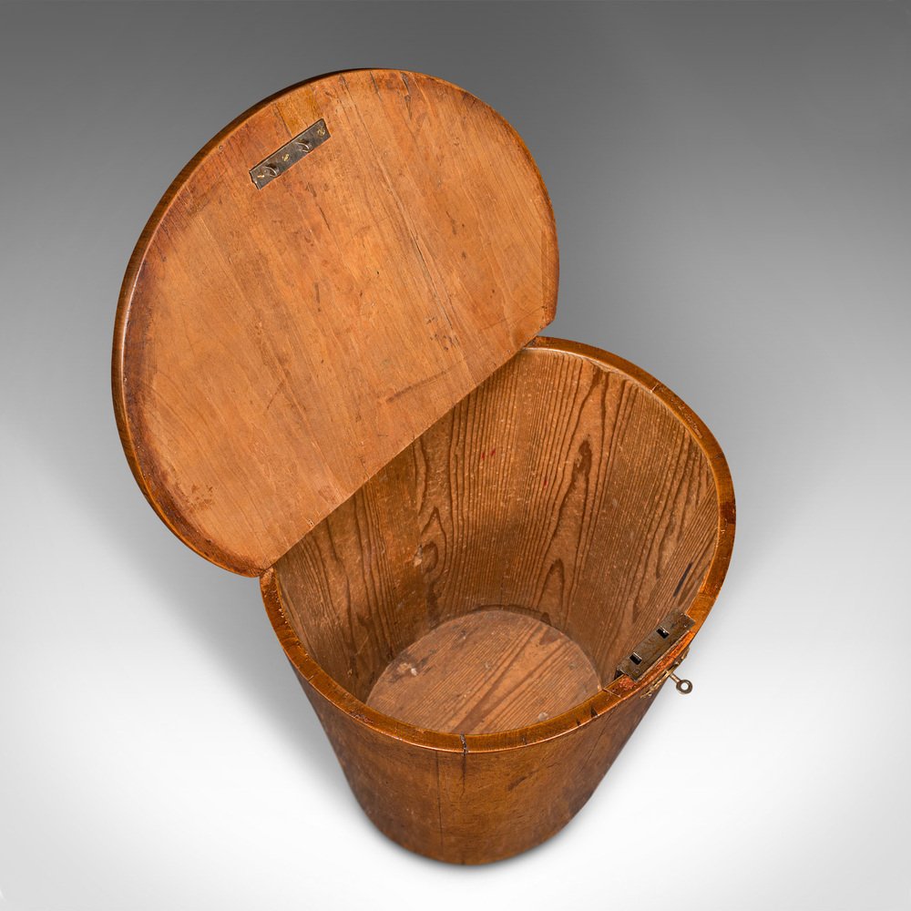 Victorian French Provençal Grain Hopper Linen Basket for sale at Pamono