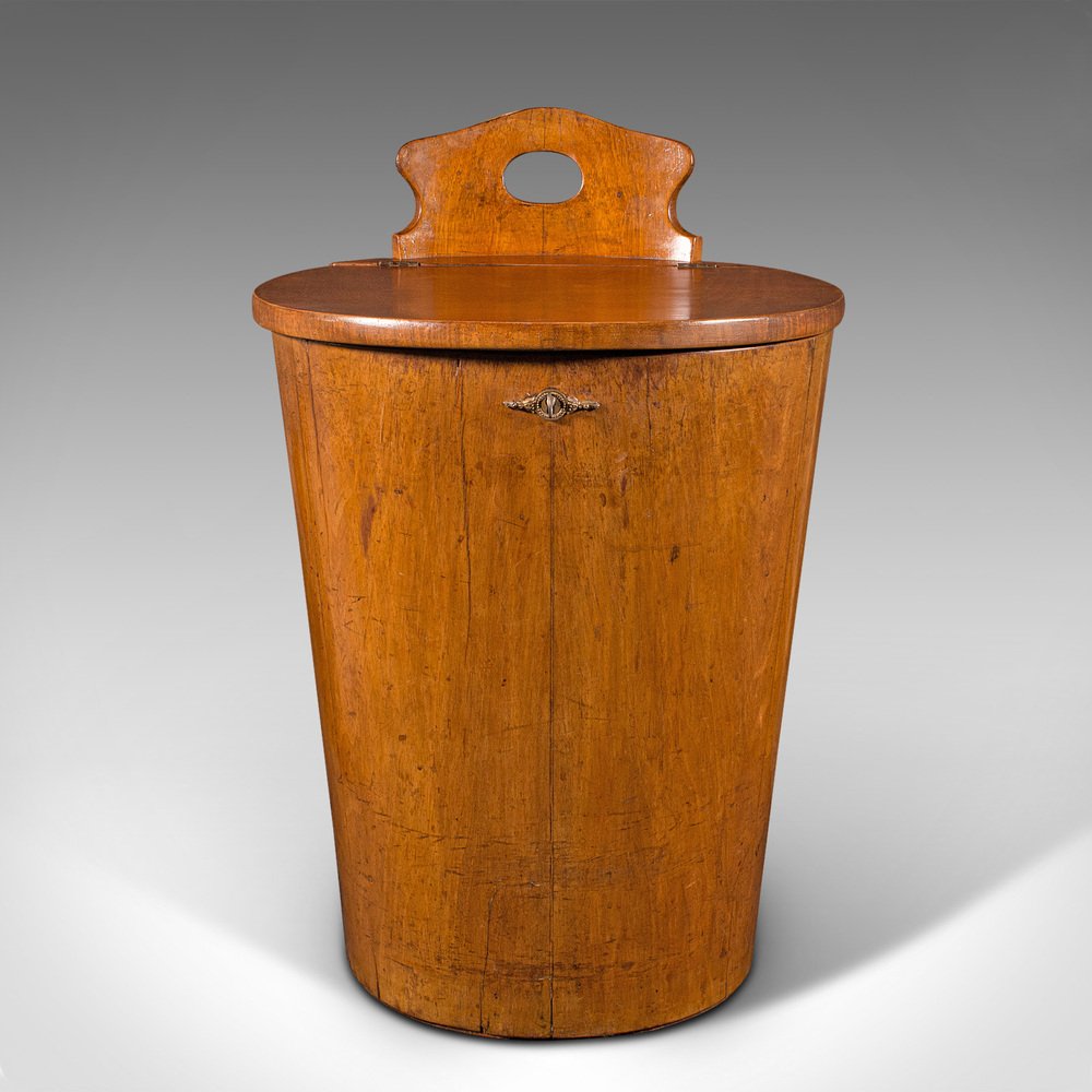 Victorian French Provençal Grain Hopper Linen Basket for sale at Pamono