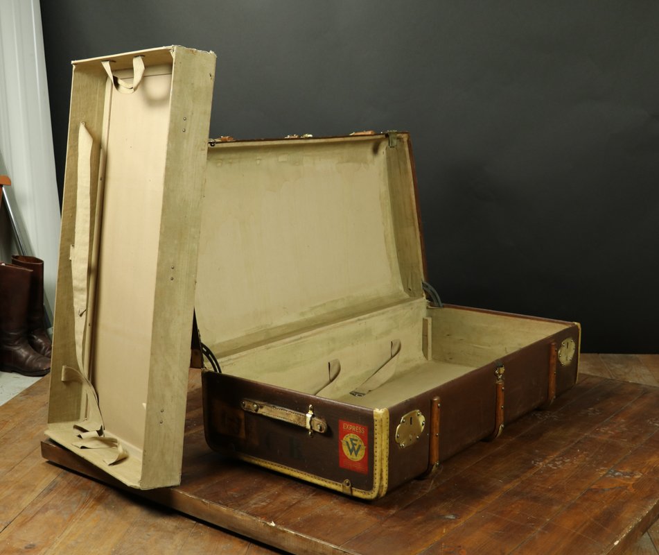 Curved Cabin Trunk from Locher for sale at Pamono