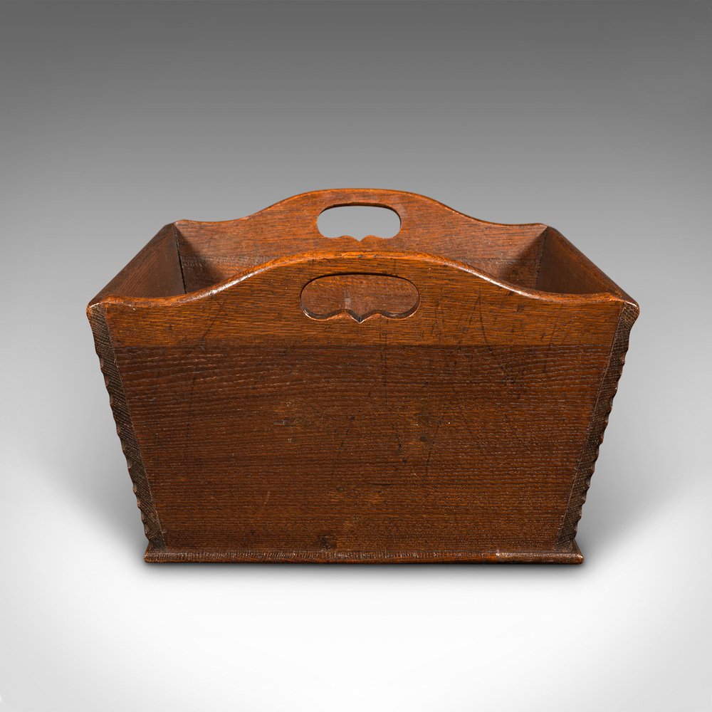 Antique English Georgian Cheese Carrying Box, 1800s for sale at Pamono