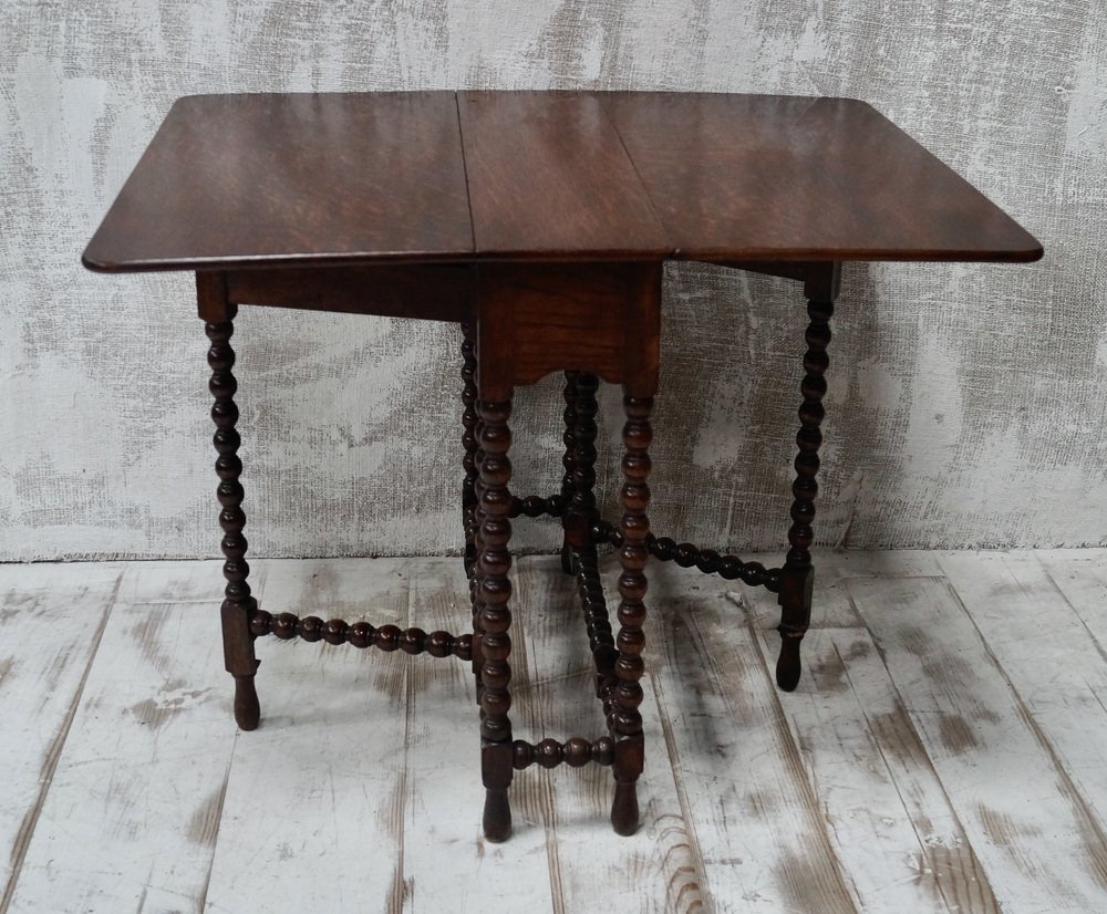 Antique Oak Table, 1890 for sale at Pamono