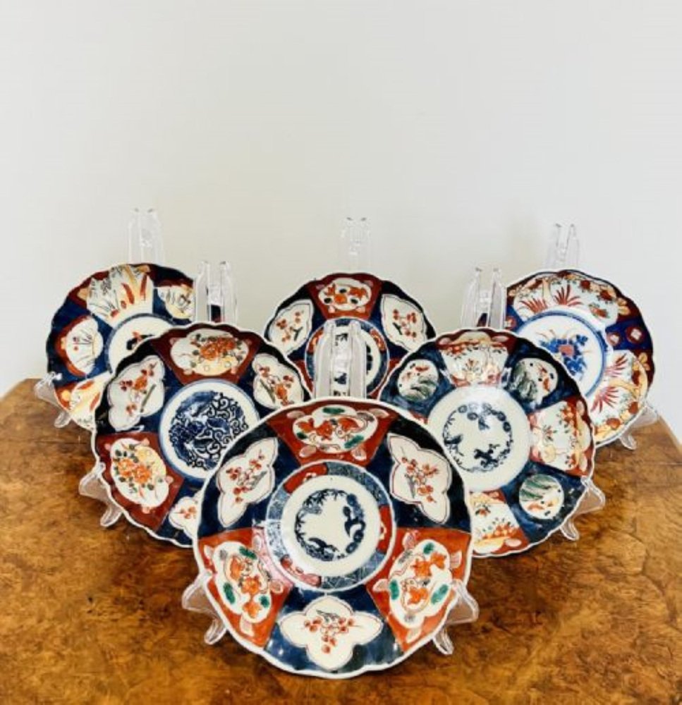 Antique Japanese Imari Plates, 1900s, Set of 6 for sale at Pamono