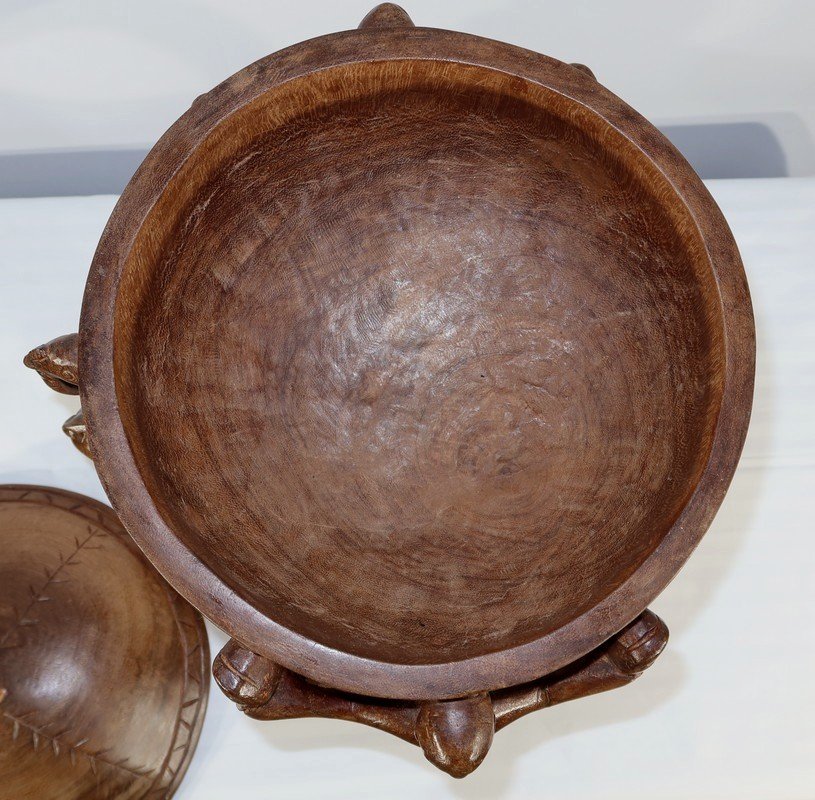 African Tobacco Pot, 20th Century for sale at Pamono