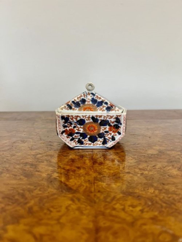 Japanese Imari Boat Shaped Dish, 1900s for sale at Pamono