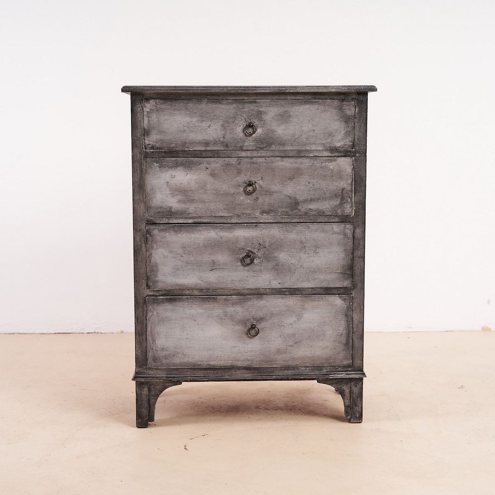 Distressed Chest of 4 Drawers for sale at Pamono