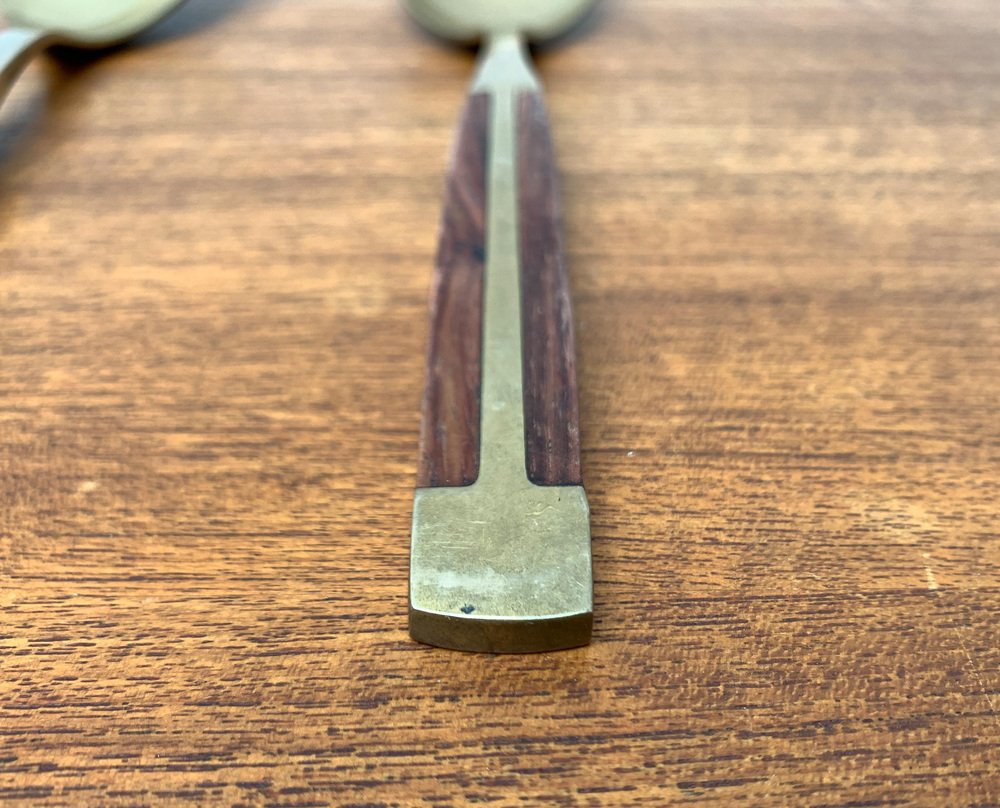 Mid-Century Brass and Teak Spoons, 1960s, Set of 2 for sale at Pamono