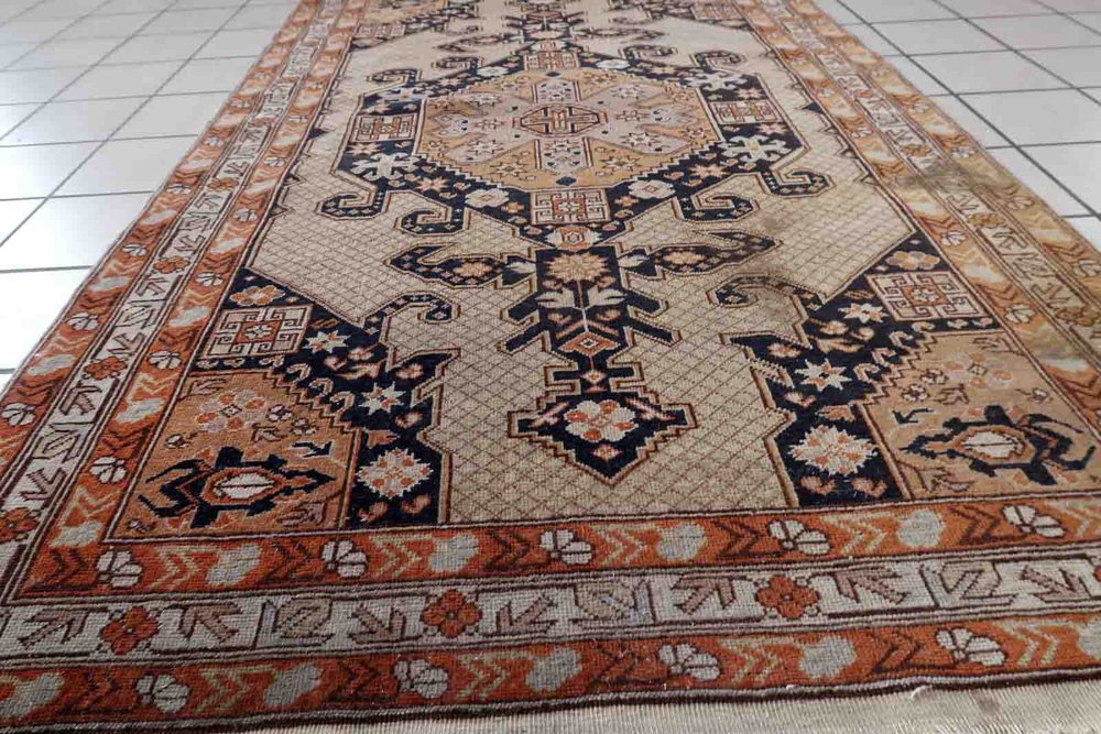 Vintage Turkish Sivas Rug, 1950s for sale at Pamono