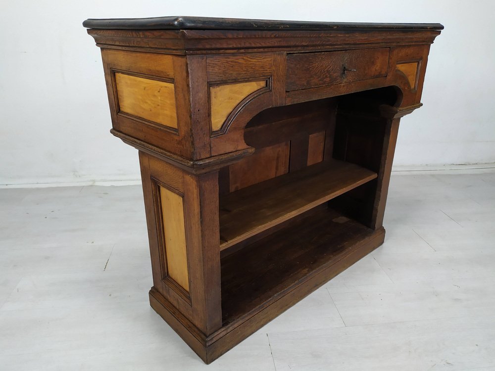 Vintage Counter in Oak for sale at Pamono
