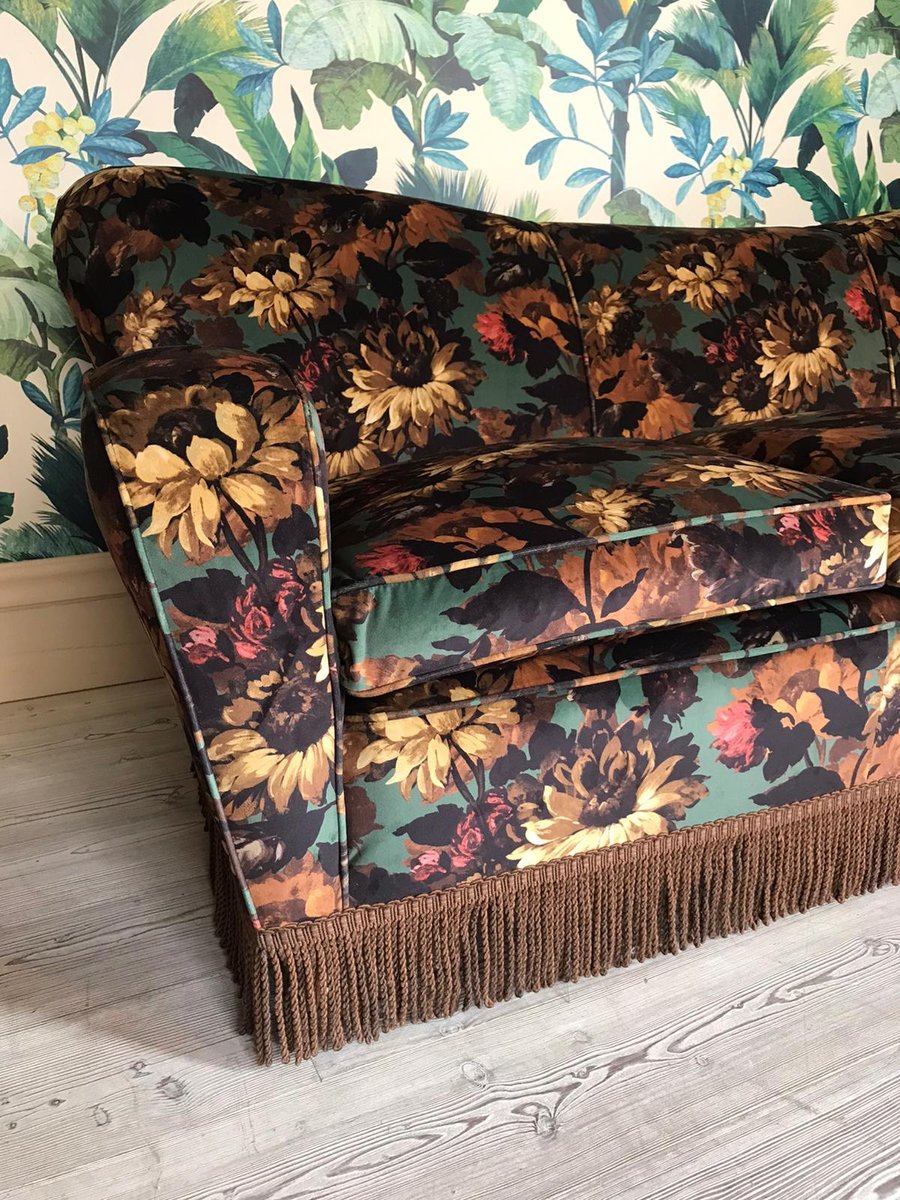 Mid-Century Sofa, Milan, 1940s for sale at Pamono