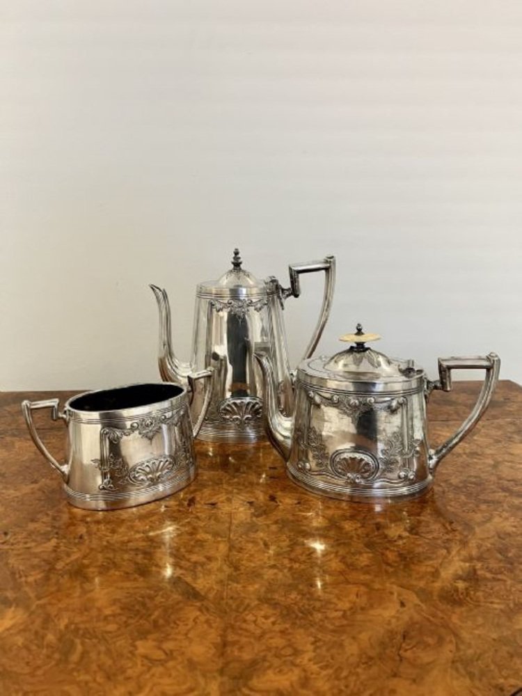 Edwardian Ornate Silver Plated Tea Set, 1900s, Set of 3 for sale at Pamono