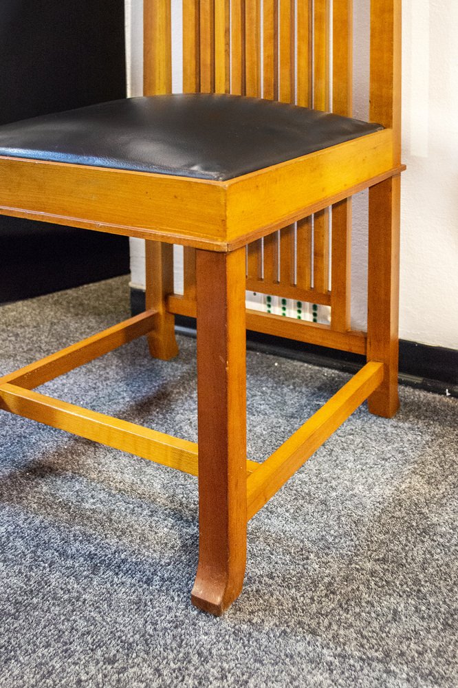 Table 615 Husser and Chairs 614 Coonley 2 by Frank Lloyd Wright for ...