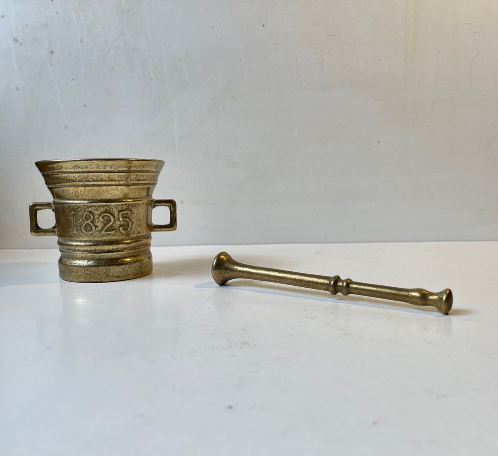 Mortier en Bronze avec Pilon, Set de 2 en vente sur Pamono